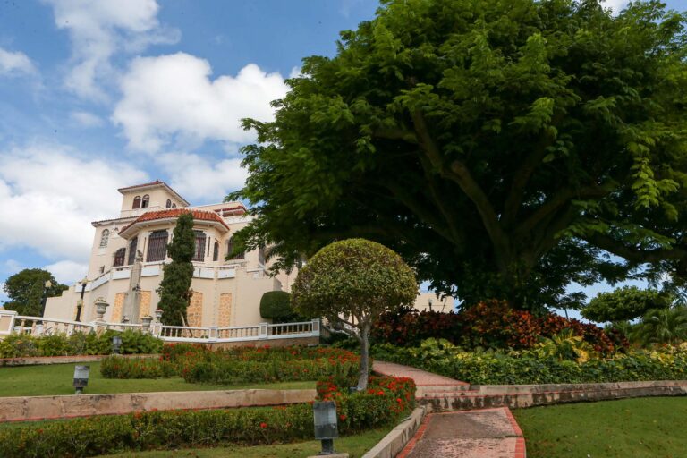 Castillo Serrallés – Visit Ponce